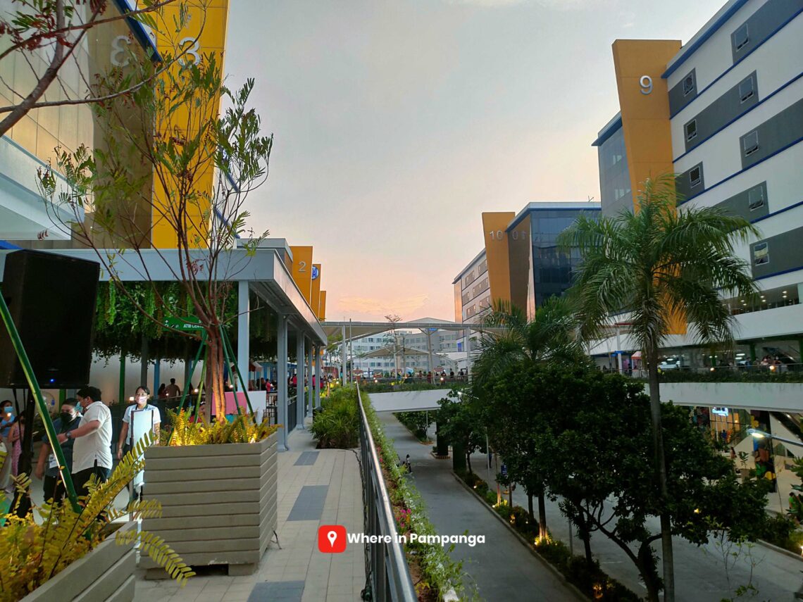SM City Clark’s Skyline is your newest Hangout place to go - Where In ...