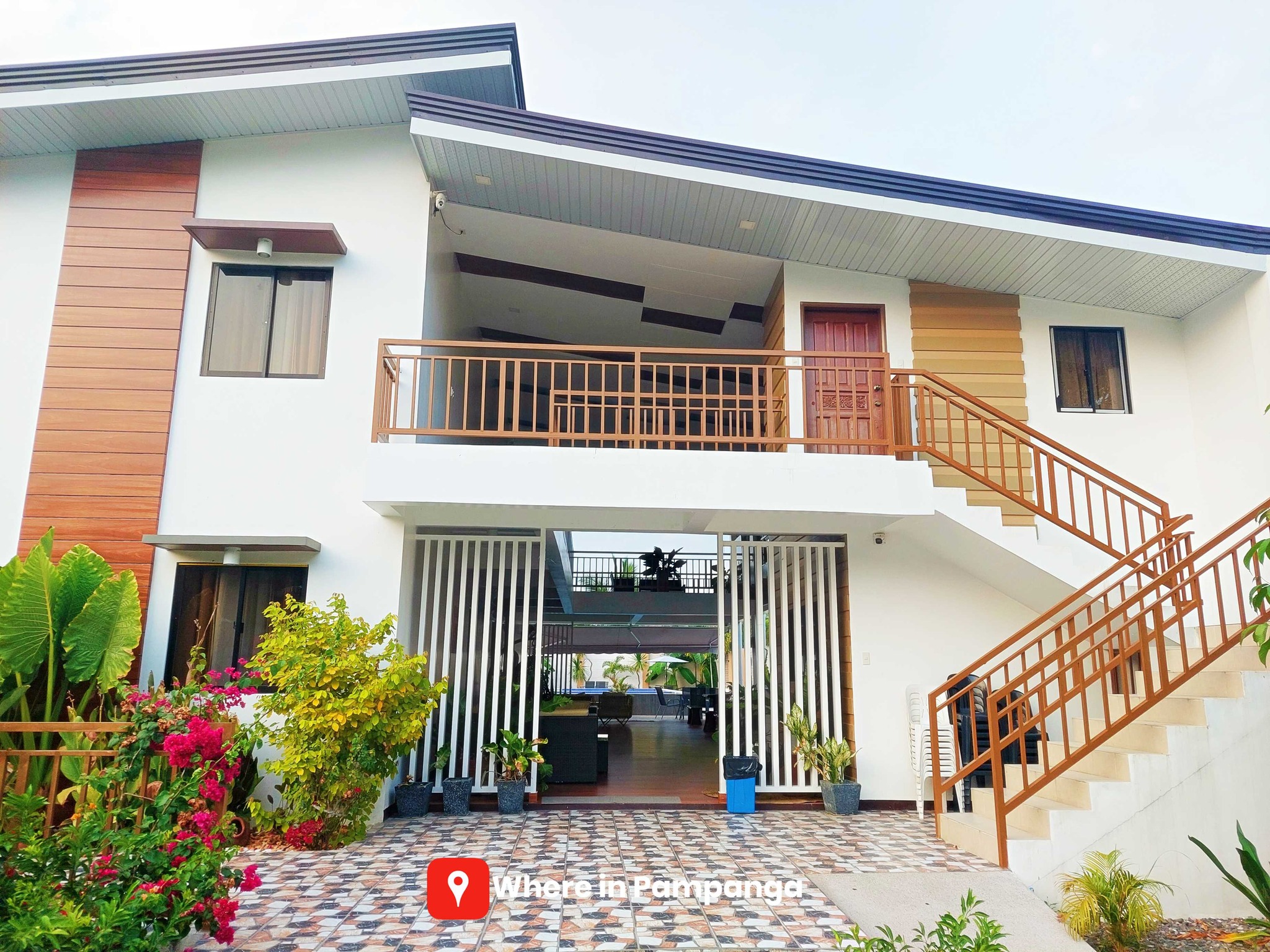 Casa De Leoncia Resort is Your Luxurious Home Away From Home - Where In ...