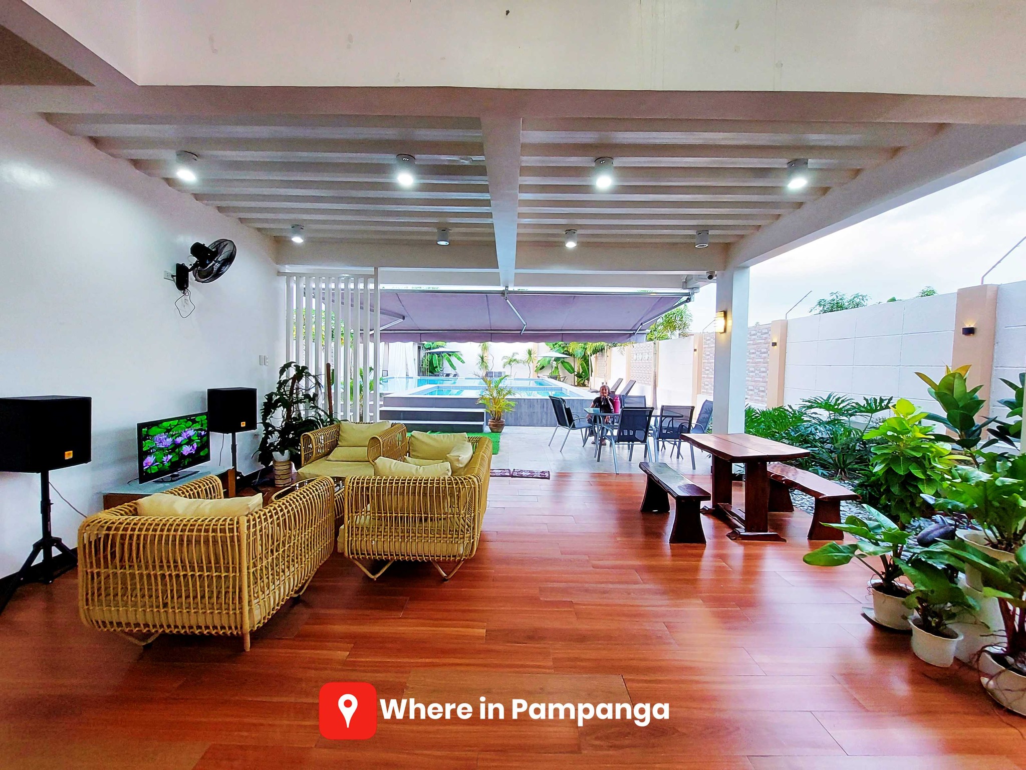Casa De Leoncia Resort is Your Luxurious Home Away From Home - Where In ...