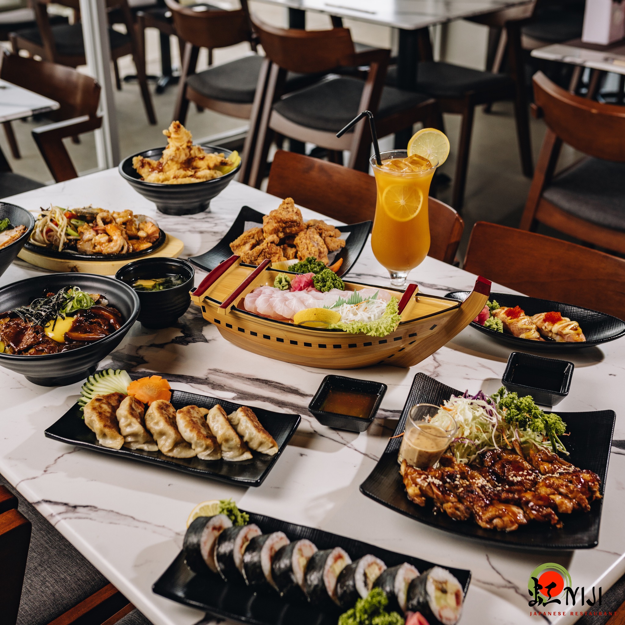 Eat, Drink, and Explore: A Food Crawl at The Shoppes at The Infinity ...